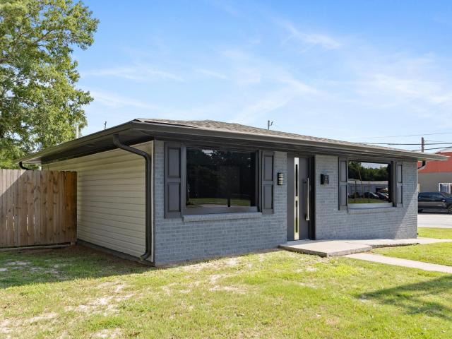 327 W Main Street