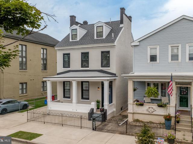 327 Wood St, Bristol, PA 19007 | MLS #PABU2119 | Compass