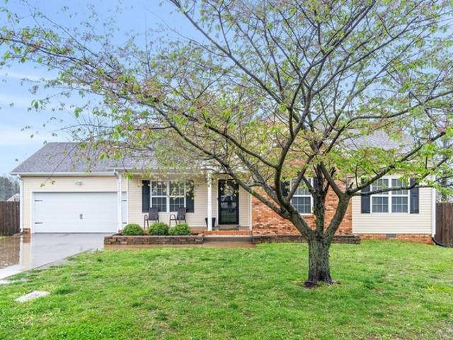 327 White Birch Ct, Clarksville, TN 37042