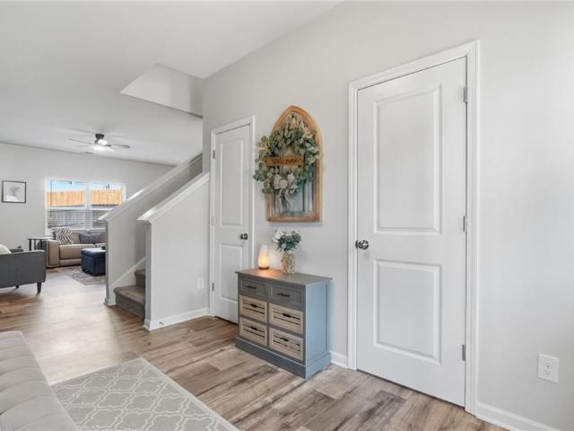 327 Winston Circle