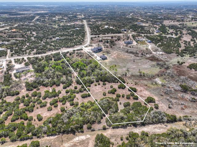 327 Vista View Pl, Spring Branch, TX 78070 | MLS #1950