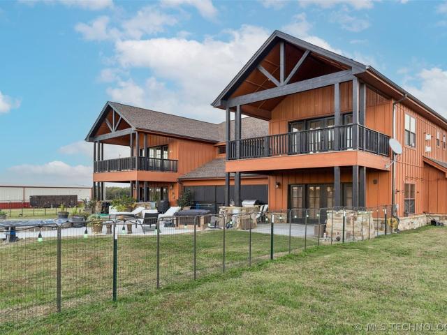 3284 Old Hwy 20 E, Pryor, US, OK