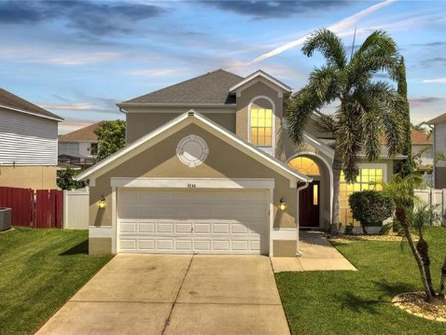 3284 Falcon Point Dr, Kissimmee, FL 34741