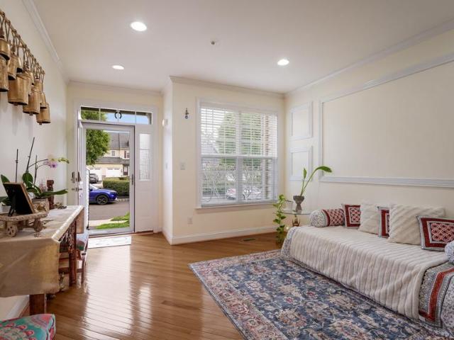 3284 Waterstone Court