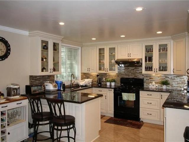 3285 Long Iron Pl, Lawrenceville, GA 30044