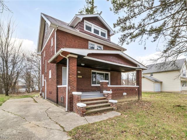 3286 E 140th Street