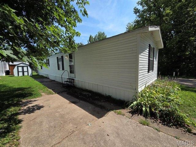 32878 Waverly St Unit 39, La Grange, MO 63448