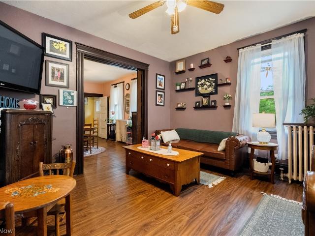 3287 W 17th Street