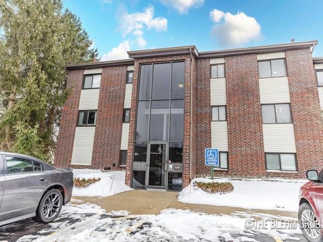 3288 Devonwood Hls NE Apt F, Grand Rapids, MI 49525