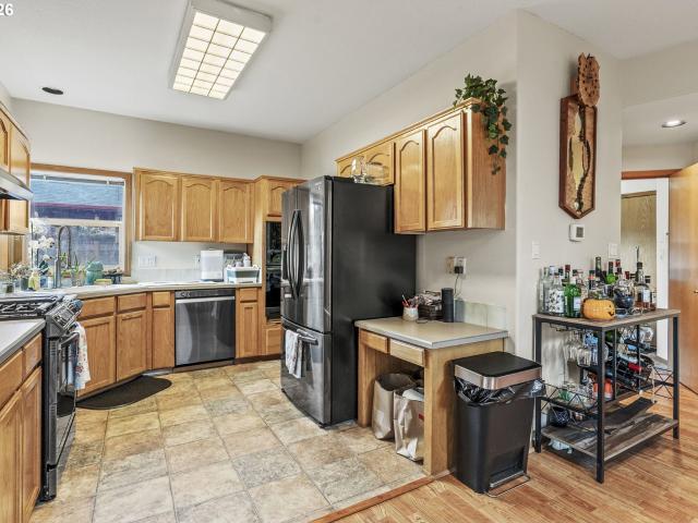 32898 SW Keys Landing Way, Scappoose, OR 97056 | MLS #123734