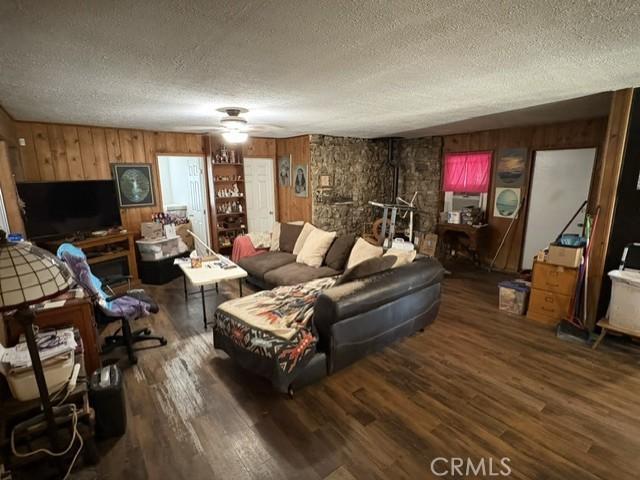 32801 Red Mountain Road