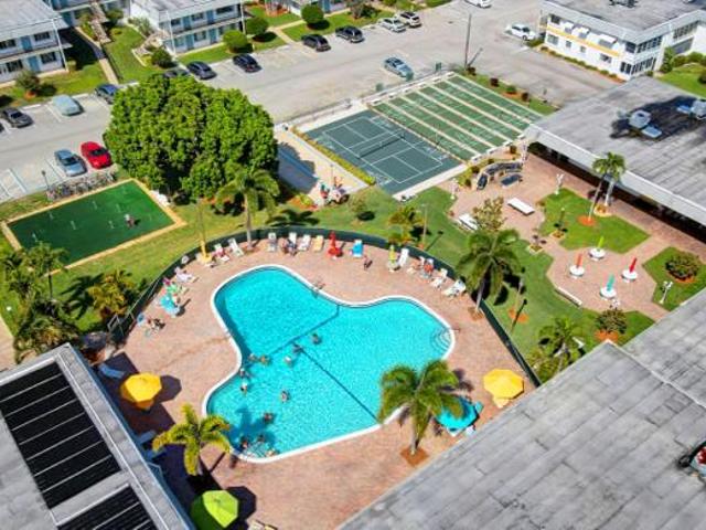 3280 Cynthia Ln #102, Lake Worth Beach, FL 33461