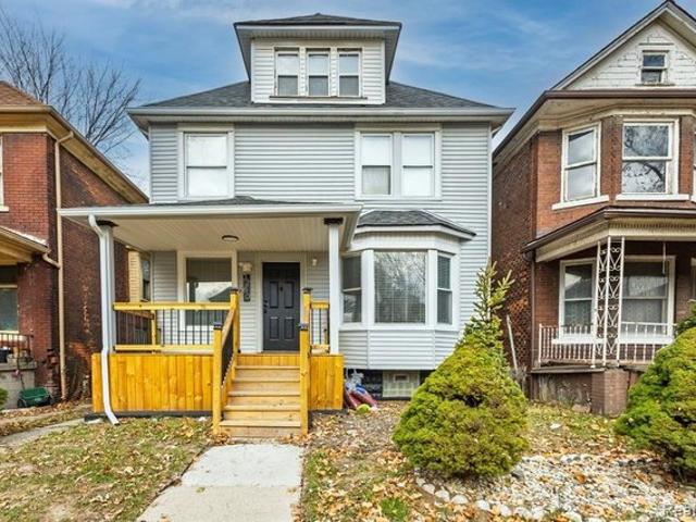 3280 Lothrop St, Detroit, MI 48206