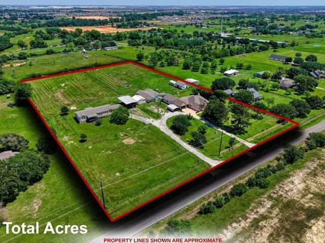 32810 Rogers Rd, Fulshear, TX 77441