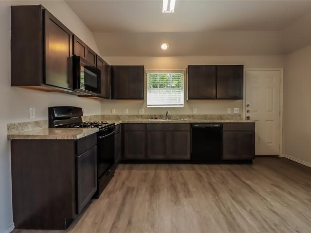 3281 E Chunk Dr, Conroe, TX 77301 | MLS #23159