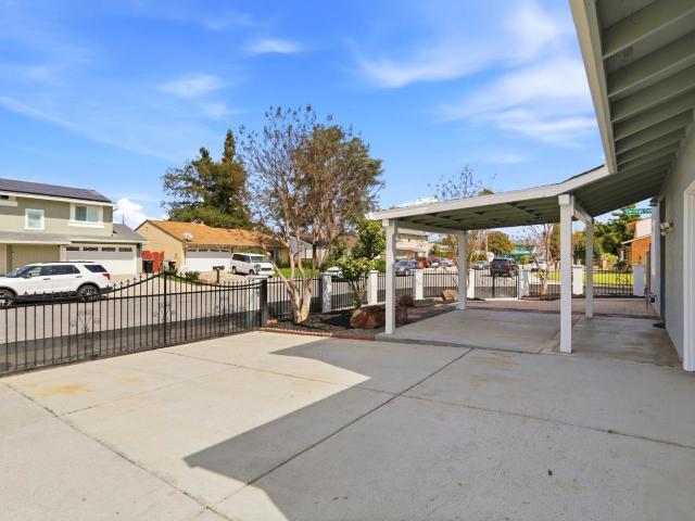 3281 Lantern Way