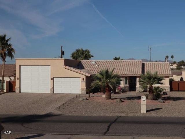 3281 Sheik Dr, Lake Havasu City, AZ 86404