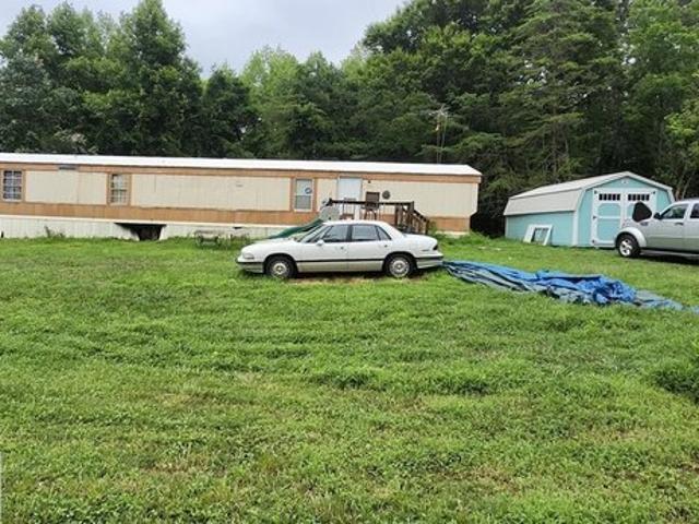 3281 Water Oak Rd, Callands, VA 24530