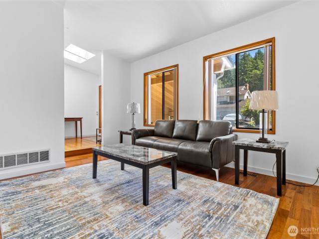 3282 th Avenue SW