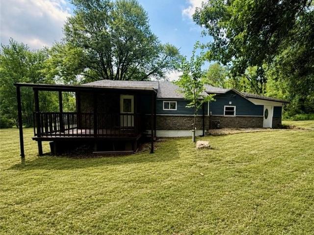 3282 6th St SE, Canton, OH 44707
