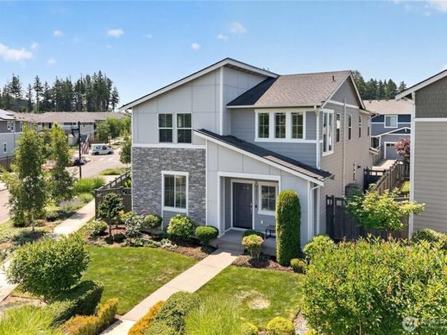 32831 Ten Trails Pkwy SE, Black Diamond, WA 98010