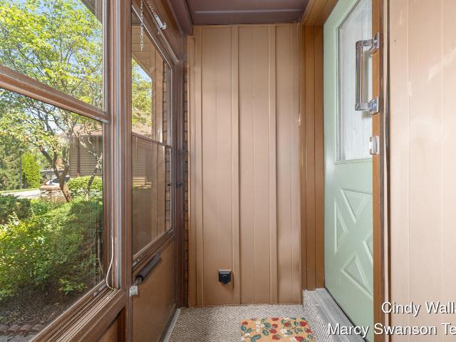 3283 Johnson Court