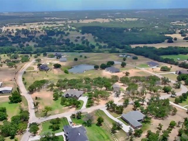 328 Arborview Dr, Weatherford, TX 76088