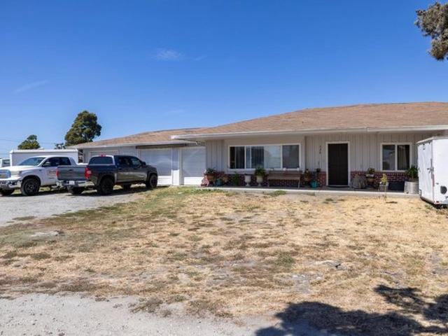 328 Boronda Rd, Salinas, CA 93907