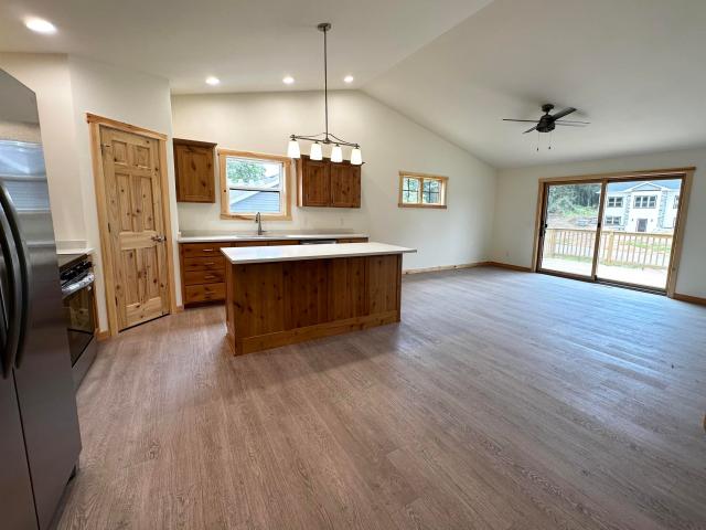 328 Brooke Circle