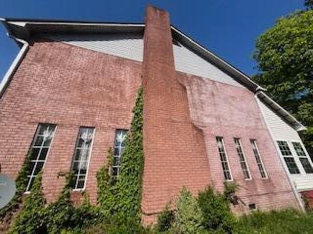 328 Burdette Chapel Lane