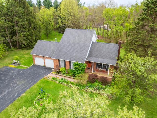 328 E Tratebas Road