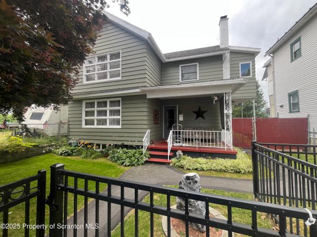 328 E Elm St, Scranton, PA 18505 | MLS #SC253614