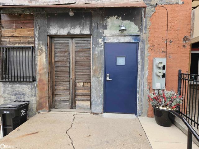 328 E Main Street