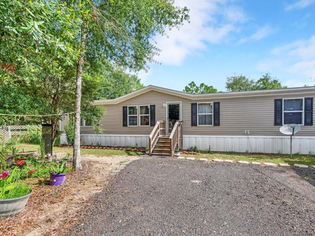 328 E Raphael Rd, Defuniak Springs, FL 32433