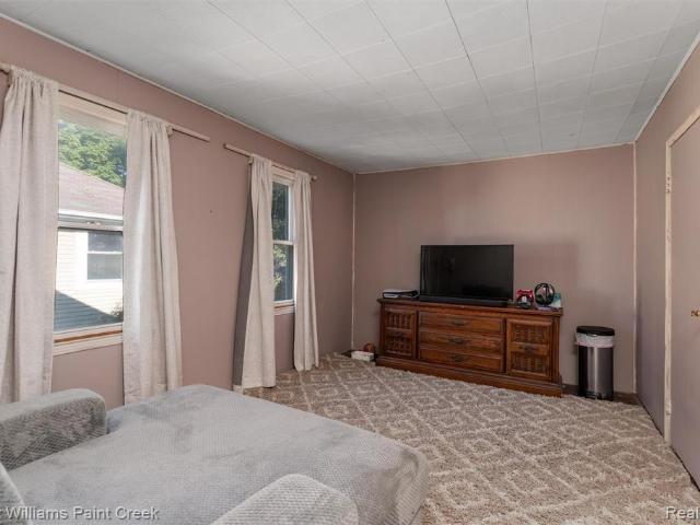328 Ferndale Avenue