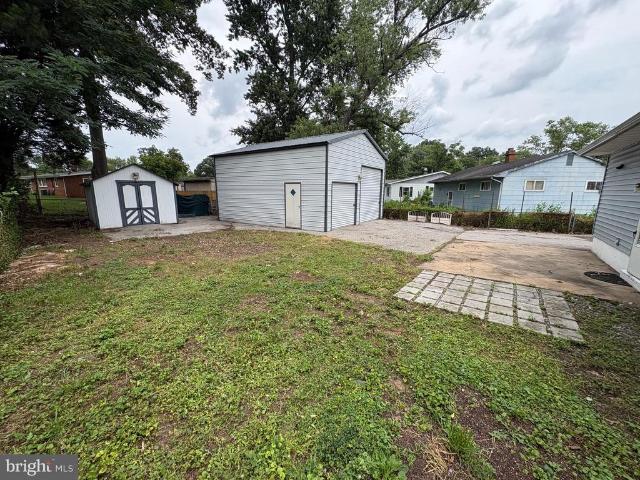 328 King George Drive