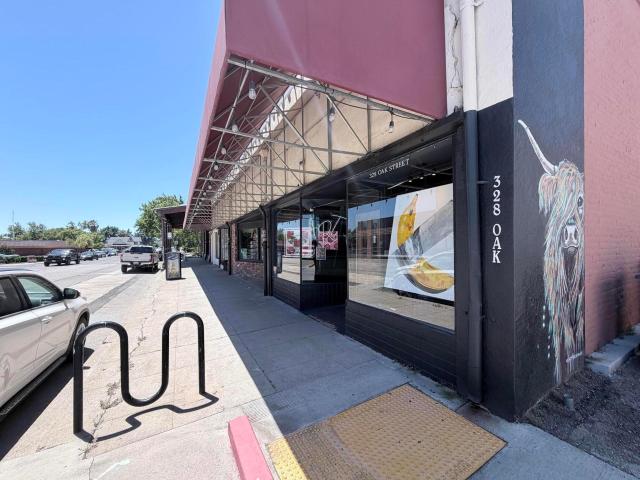 328 Oak Street
