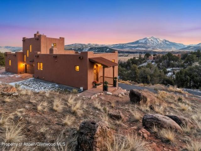 328 Los Adobes Dr, Carbondale, CO 81623