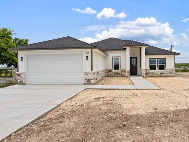 328 Lenawee Ave, Del Rio, TX 78840