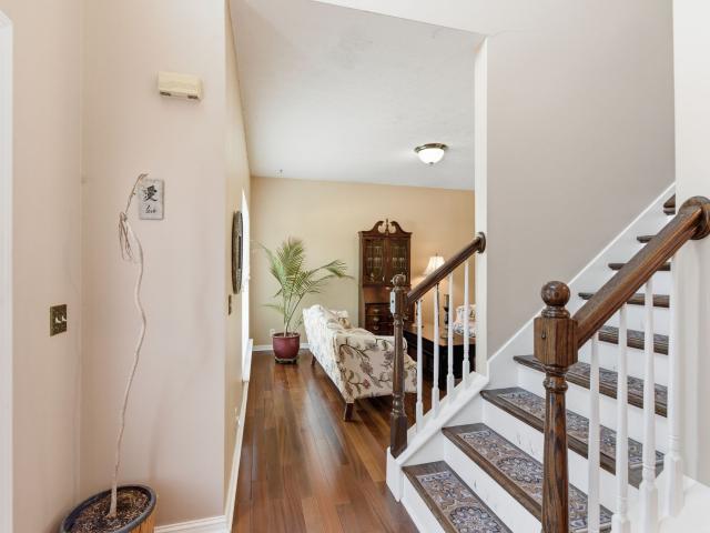 328 Moonwater Ct