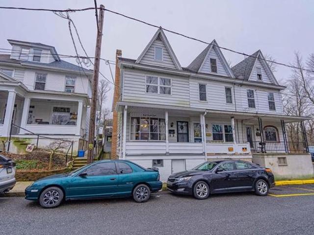 328 Mahanoy St, Tamaqua Borough, PA 18252