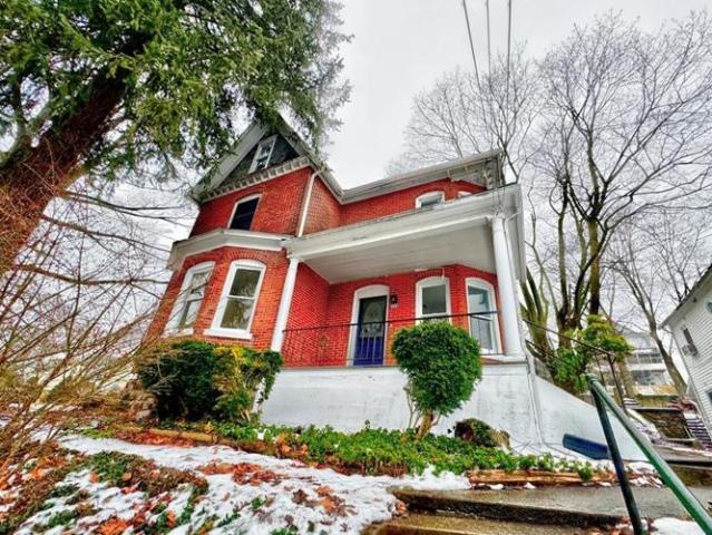 328 S 3rd St, Bangor Borough, PA 18013