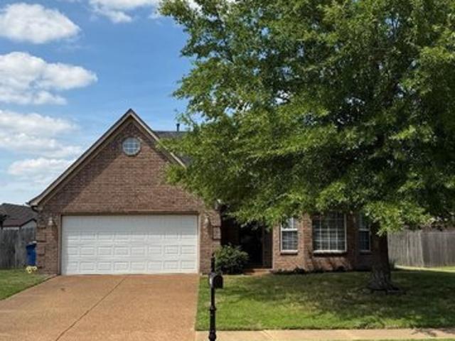 328 S Vaiden Ridge Dr, Hernando, MS 38632
