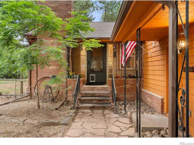 328 S Overland Trail S