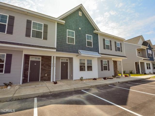 328 Starfish Ln, Sneads Ferry, NC 28460