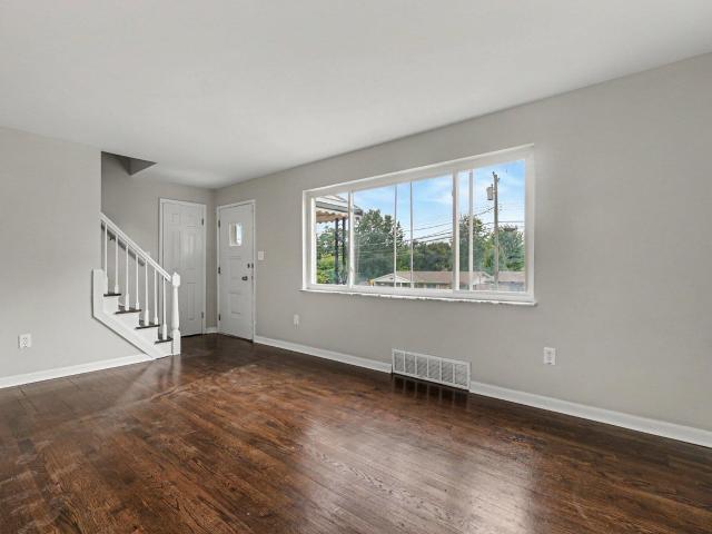 328 Sunset Avenue