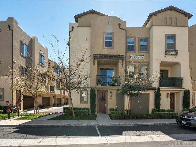 328 Paddle Ct, Santee, CA 92071 | MLS #260007