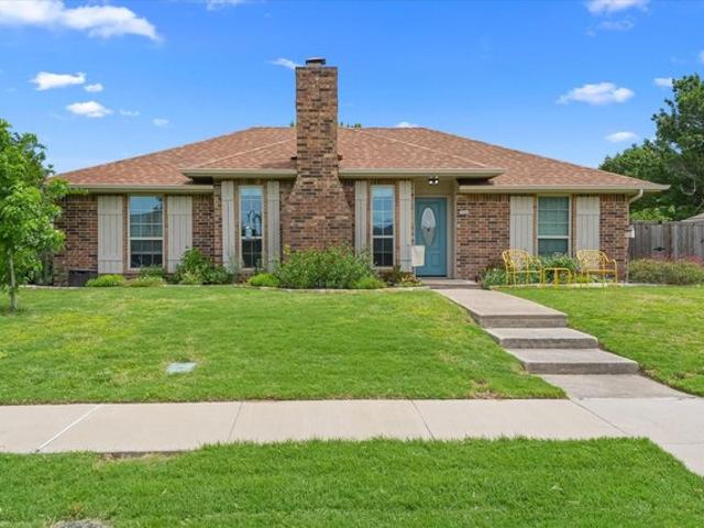 328 Pinyon Ln, Coppell, TX 75019