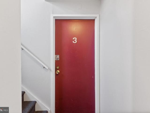 328 Queen St, Unit C, Philadelphia, PA 19147 | MLS #PAPH2613 | Compass