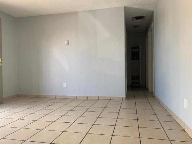 328 Rhode Island New St NE 3 Bedroom Apartment for Rent at 328 Rhode Island St Ne, Albuquerque, NM 87108 La Mesa